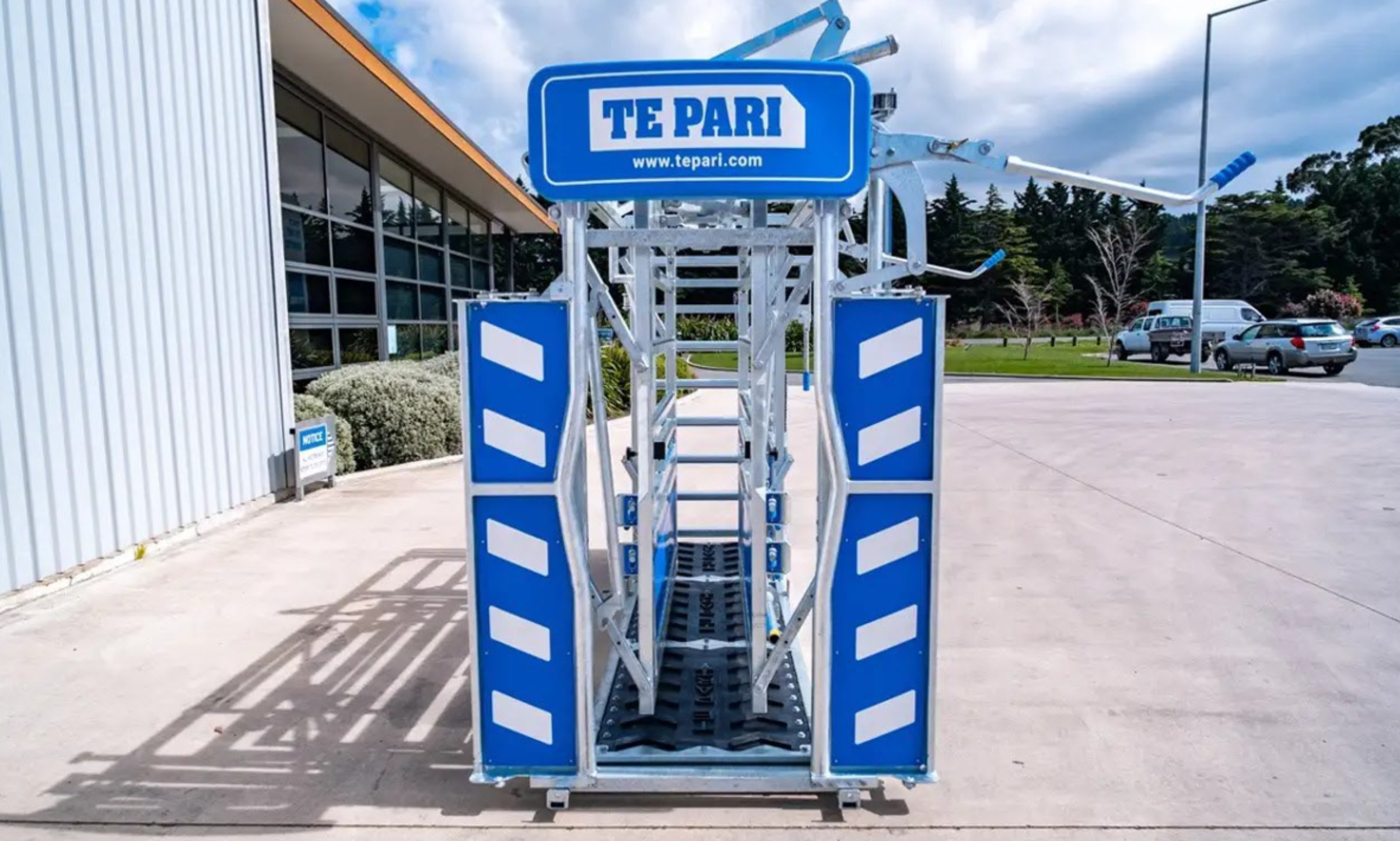 Cattle Crush Boards - Dotmar